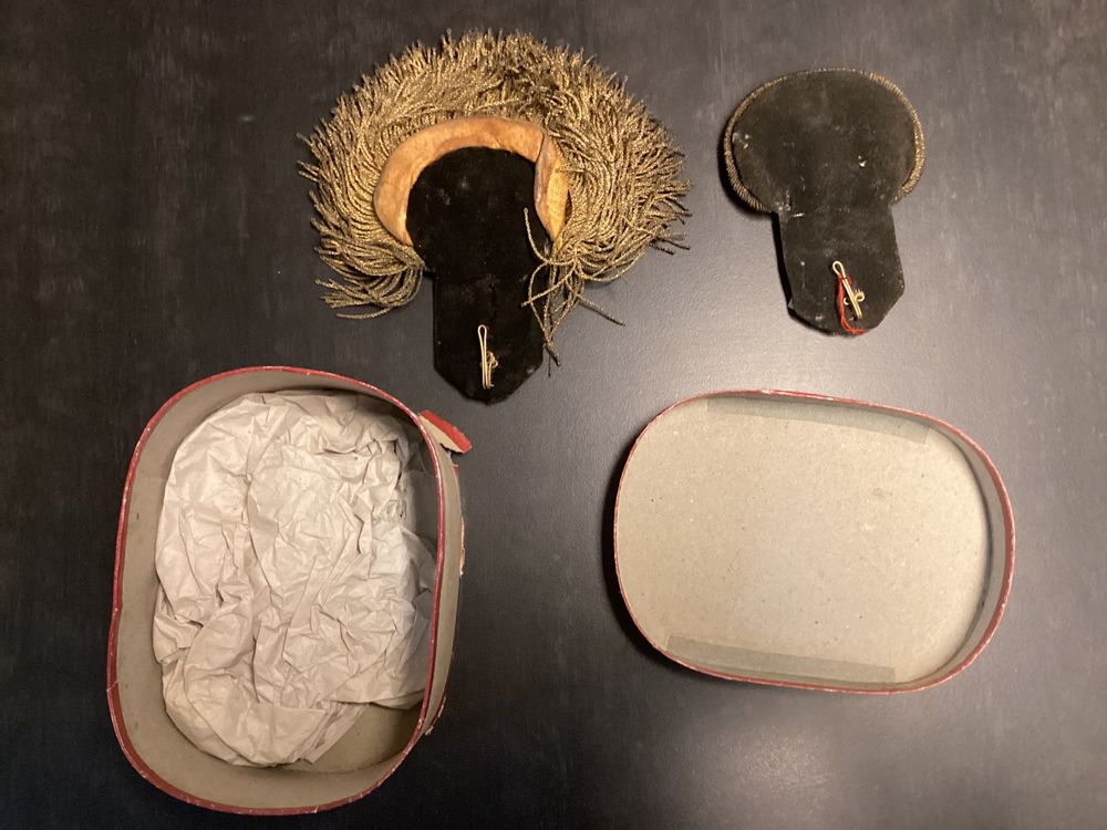 Épaulettes d’officier genevois de l’ordonnance 1830 (Gebraucht) in ...