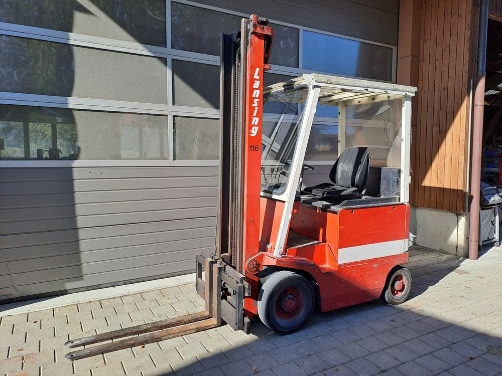 Elektro Stapler Lansing 410cm Hub (Gebraucht) in Lommis für CHF 2101 – nur Abholung auf Ricardo ...