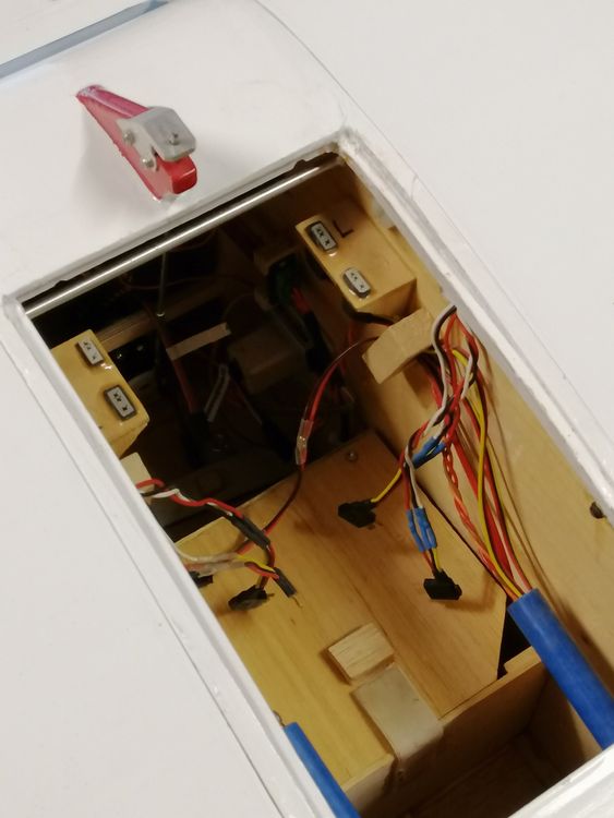 Multiplex Big Lift mit 230cm Spannweite (Gebraucht) in für CHF 500 ...