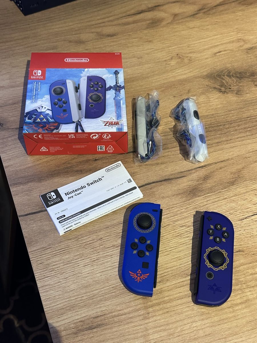 Nintendo Switch Joy-Con Set Zelda: Skyward Sword HD-Edition (Gebraucht ...