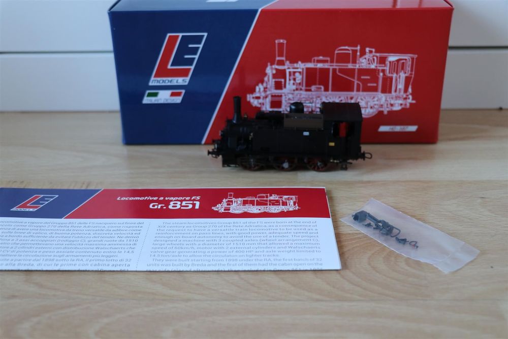 LE Models 21271 - FS 851.077 Dampflok (Neu und originalverpackt) in für ...