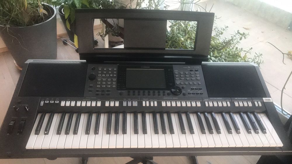 Yamaha PSR S770 (Gebraucht) in Richenthal für CHF 750 – nur Abholung ...