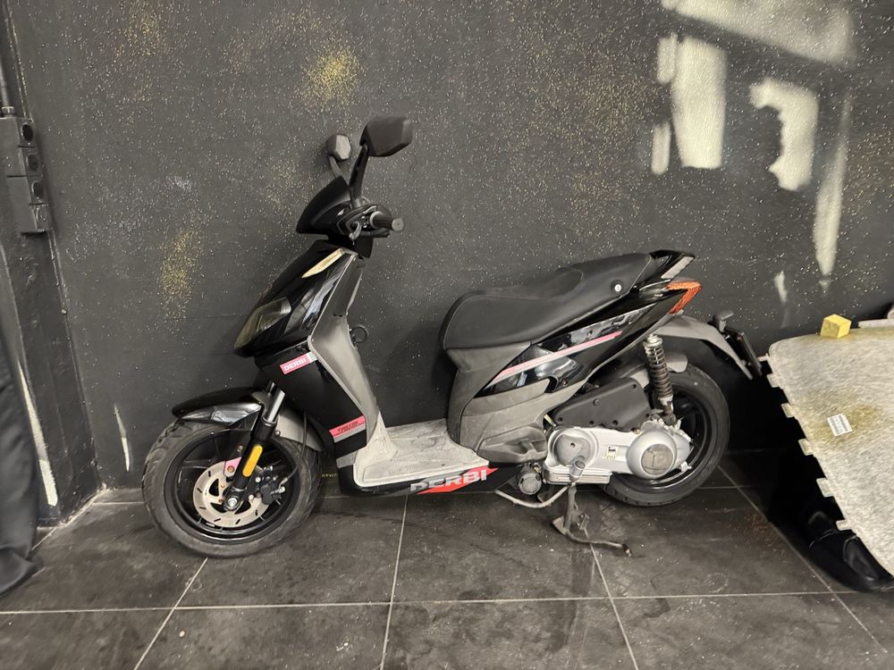 Derbi Variant Sport D125 Scooter Roller (Gebraucht) in Brüttelen für ...
