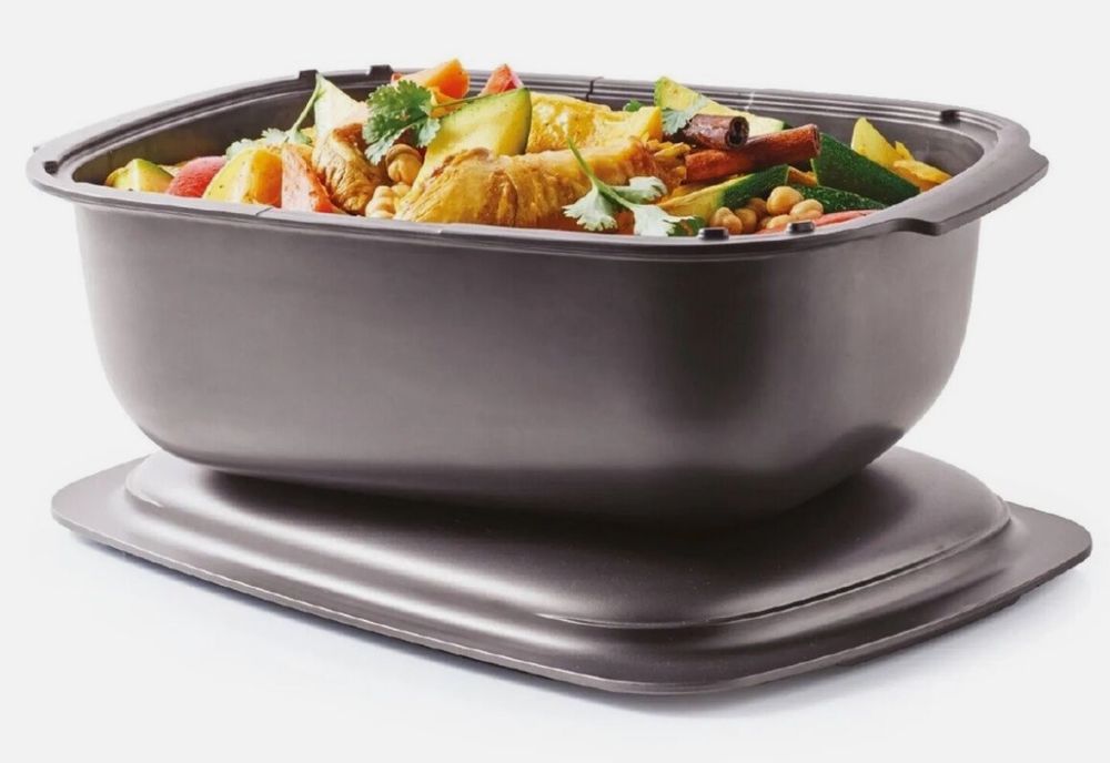 Tupperware Ultra Pro 5.7 l avec couvercle (Neuf (Voir description)) à ...