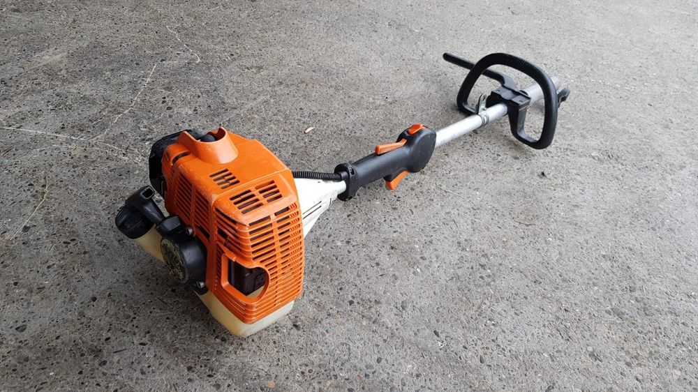 Stihl Kombi Motor KM 85 R (Defekt) in Niederwil AG für CHF 41 – nur ...