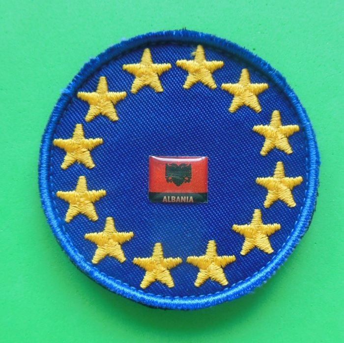 EUFOR (Gebraucht) in Zwillikon für CHF 10 – mit Lieferung auf Ricardo ...