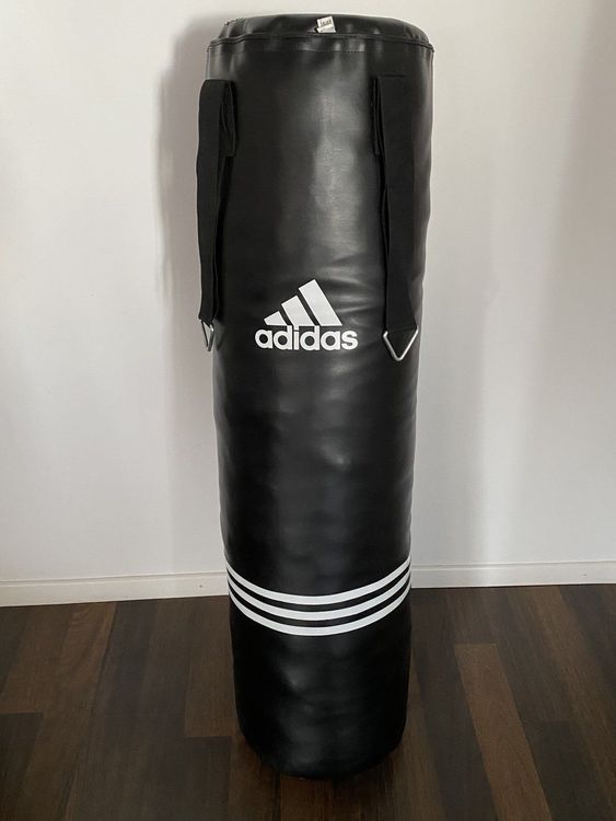 Boxsack Adidas schwarz (Gebraucht) in Aeugst am Albis für CHF 50 – nur ...
