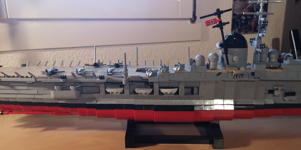 Cobi 3086 - Flugzeugträger Graf Zeppelin (3130 Teile) | Kaufen auf Ricardo