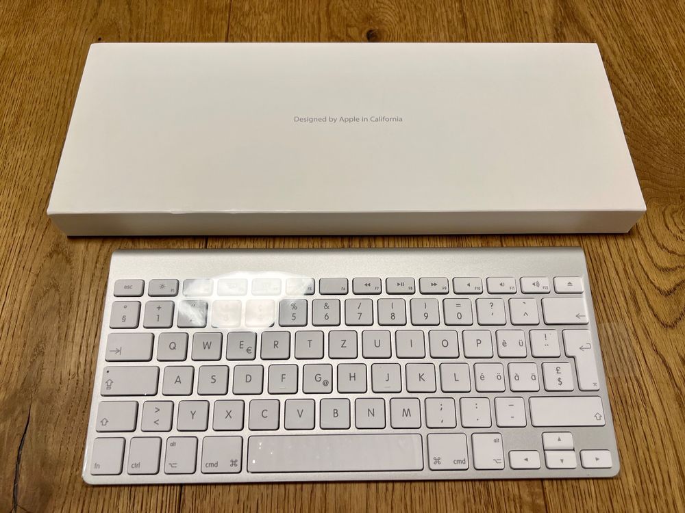 Apple Magic Keyboard – Schweiz (Neu und originalverpackt) in Meggen für ...