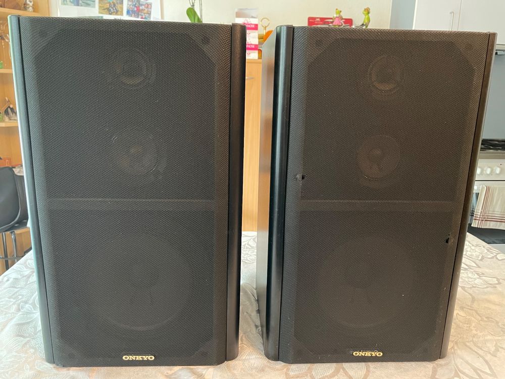 ONKYO SC 370 - LAUTSPRECHER (Gebraucht) in Zürich für CHF 49 – mit Lieferung auf Ricardo kaufen