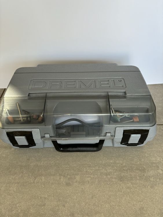 Dremel 398 Type 1 avec mallette et accessoires (Gebraucht) in Longirod ...