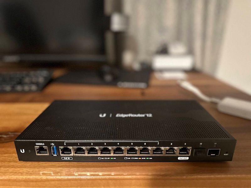 Edge Router ER-12 (Gebraucht) in Uitikon Waldegg für CHF 135 – mit ...