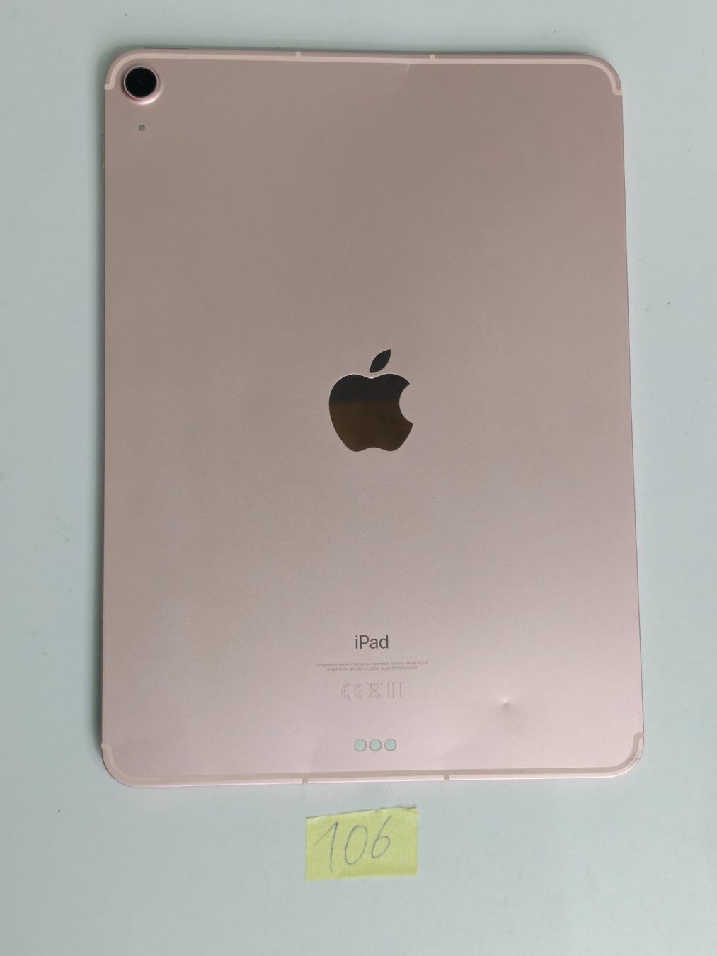 iPad 4The Generation Ab 10.Fr (Defekt) in Solothurn für CHF 10 – mit ...