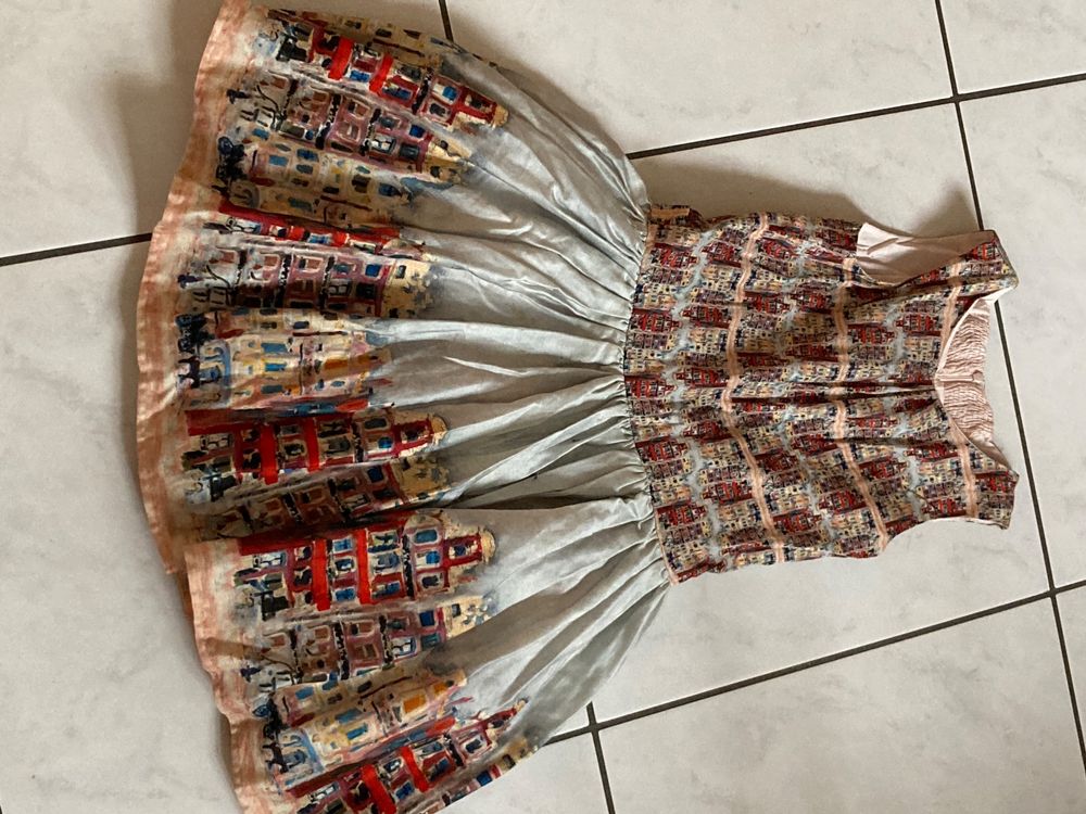 JOTTUM robe 10ans/140cm (Neu (gemäss Beschreibung)) in domdidier für ...