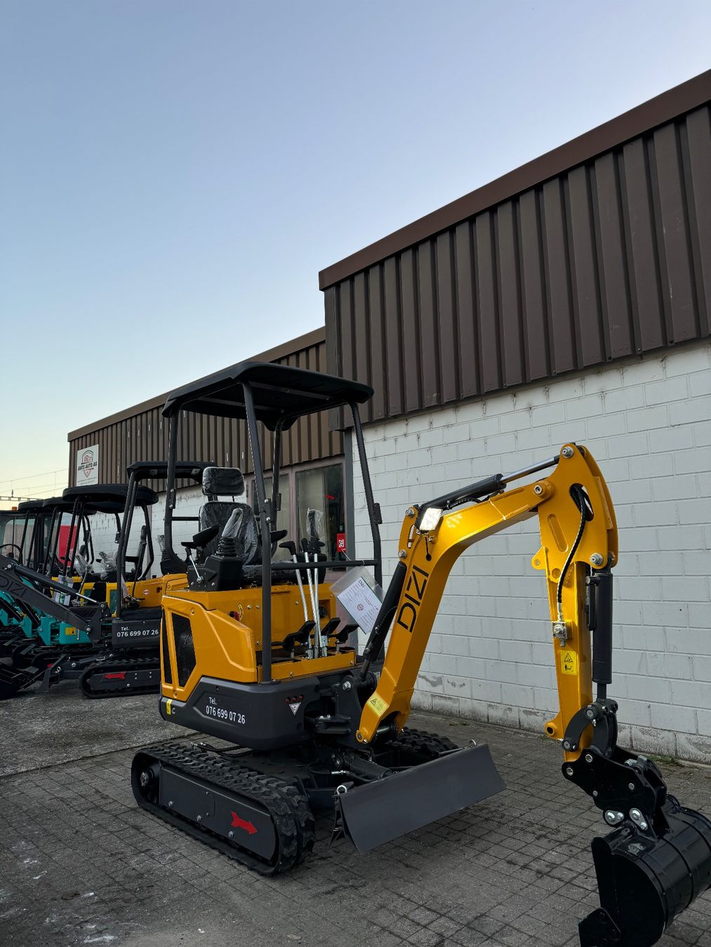 Bagger 1.6T NEU 2025 (Neu und originalverpackt) in Orpund für CHF 11990 ...