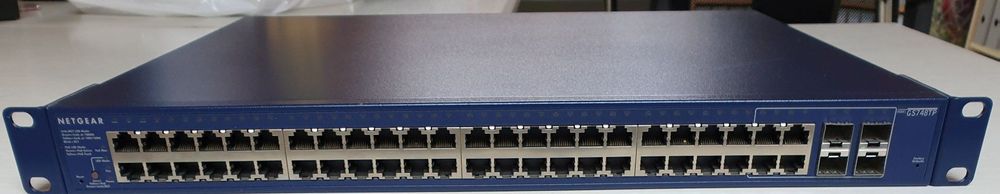 Netgear ProSafe GS748TP Gigabit Smart Switch - 1000 Mbps (Gebraucht) in ...