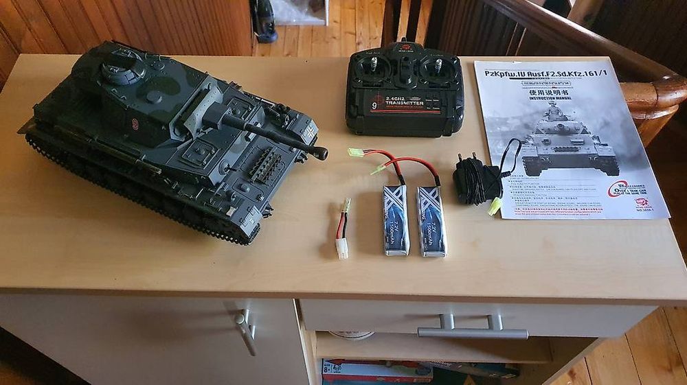 Rc Heng Long Panzer, Neuwertig, mit 2x Akkus, Ladeg. (Neu (gemäss ...