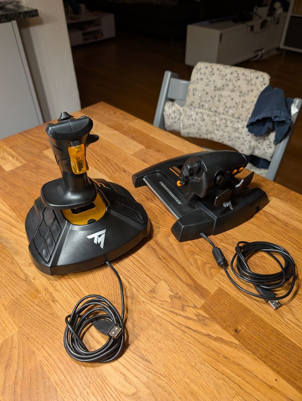 Thrustmaster T.16000M Flight Stick+ Dual-Throttle Top Deal (Gebraucht ...