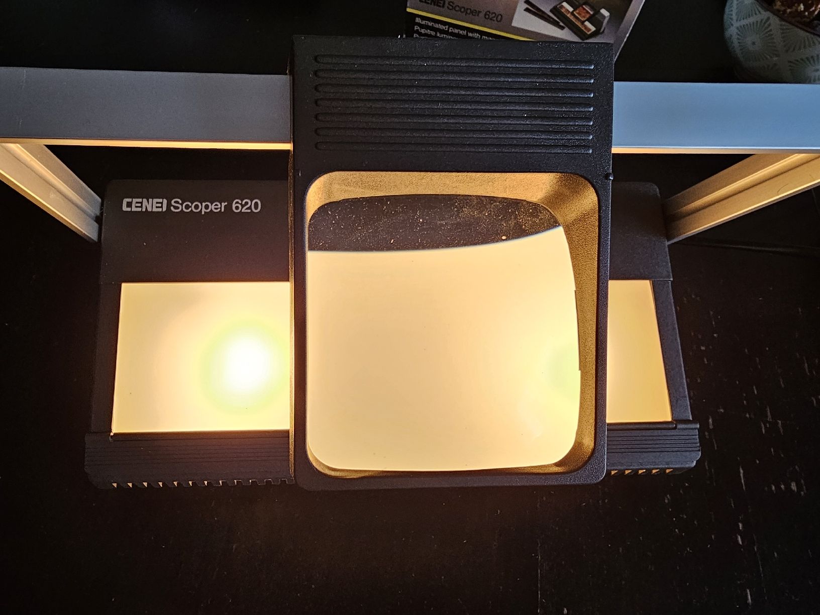 Cenei Scoper 620 Leuchtpult mit Lupe - Top Zustand! (Gebraucht) in ...