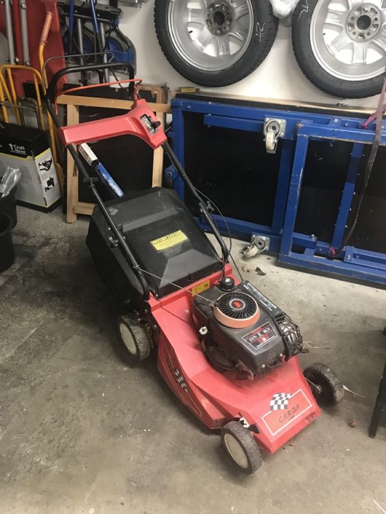 Rasenmäher mit Radantrieb (Gebraucht) in Humlikon für CHF 100 – nur ...