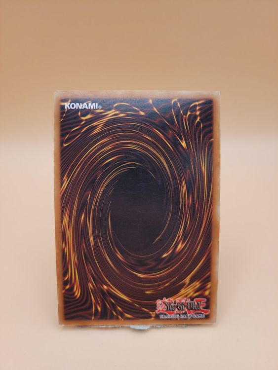 Yu-Gi-Oh! Bodenlose Fallgrube, GLD2-DE045! (Gebraucht) in Basel für CHF ...