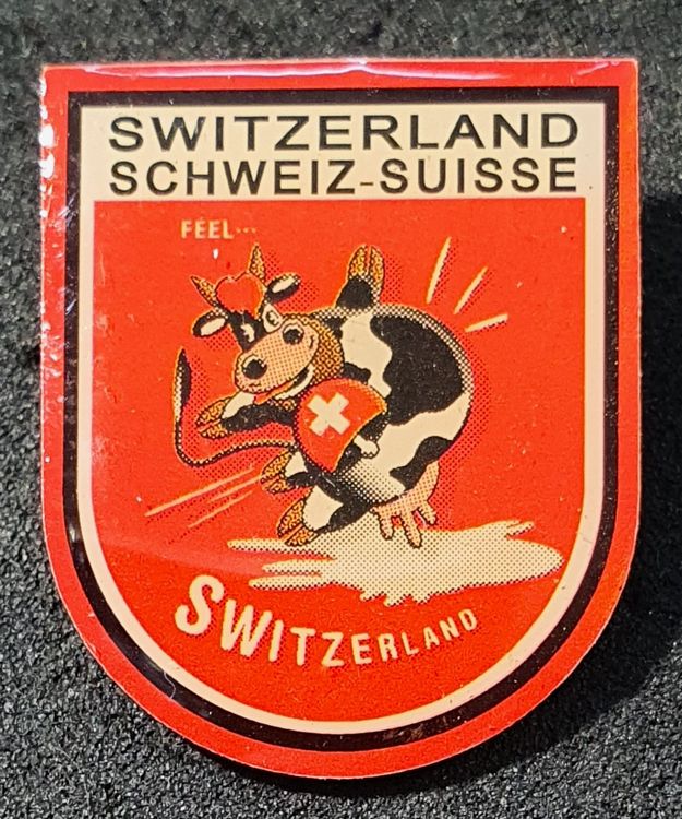 U910 - Metal Pin Switzerland Cow Kuh mit Glocke | Kaufen auf Ricardo