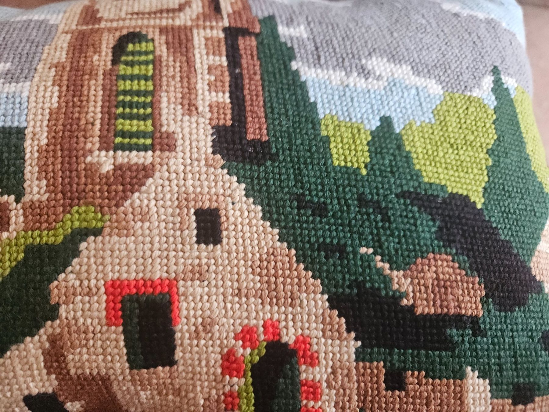 Coussin neuf canevas vintage scene de village et lac (Neuf avec ...