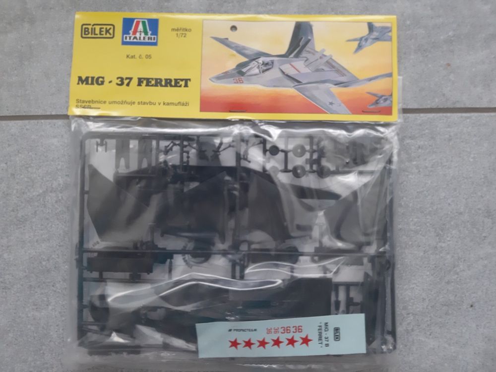 MIG-37 Ferret Kit 1/72 Bilek Italeri (Neu und originalverpackt) in ...