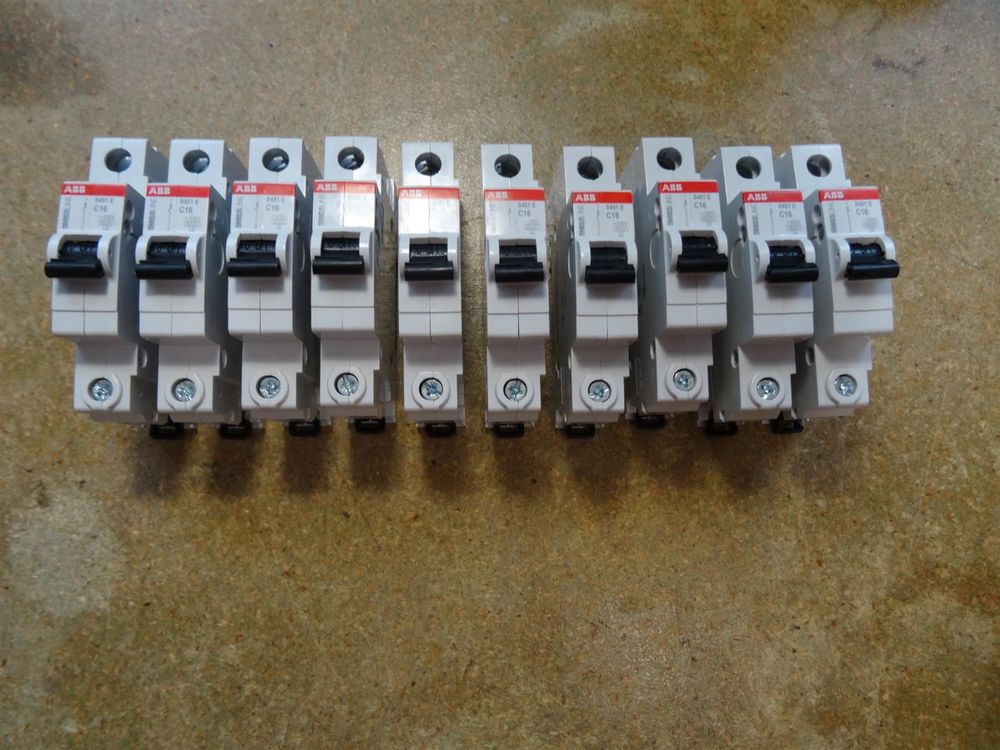 10 LS ABB Smissline Classic 13A C (Neu (gemäss Beschreibung)) in Lupfig ...