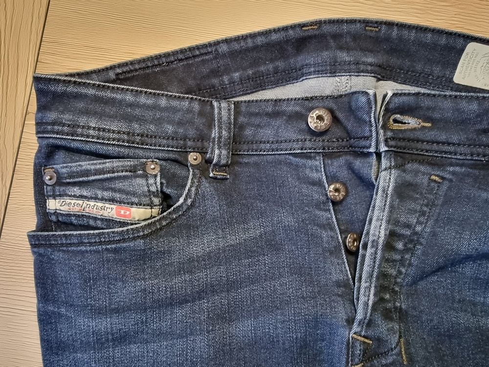 Jeans Diesel Safado-R blau W31 L32 (Neu und originalverpackt) in ...