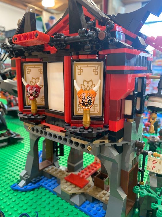 Lego Ninjago Temple of Resurrection (70643) (Gebraucht) in Biberist für ...