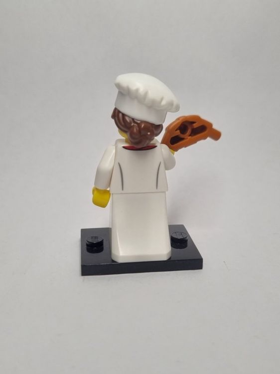 LEGO BAM Late 2023 Baker with glasses and Croissant | Kaufen auf Ricardo
