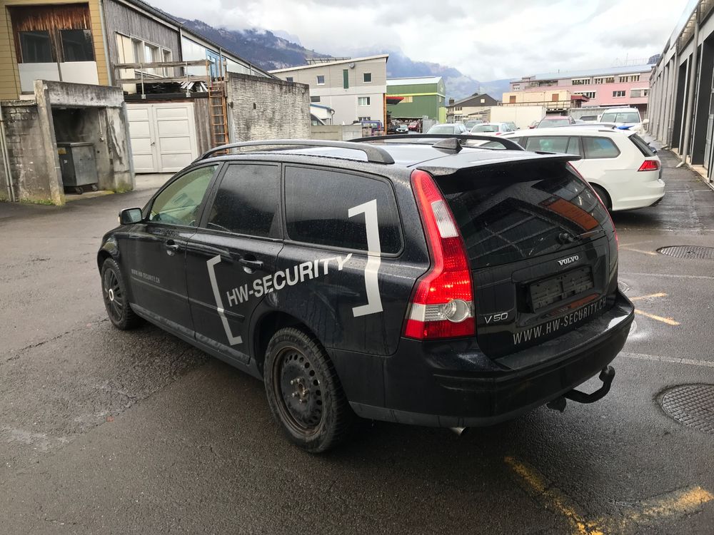 Volvo V50 T5 4x4, 2.5Benzin 5Zylinder Turbo 220PS | Kaufen auf Ricardo