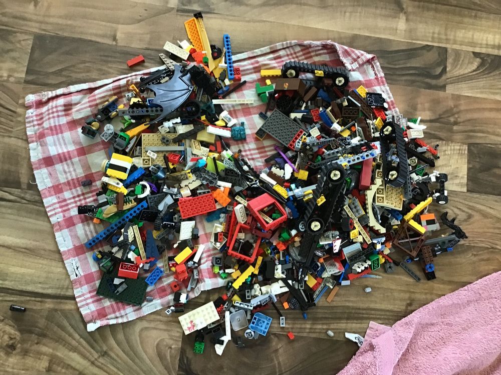 Lego mix bricks 2.3kg ~ | Kaufen auf Ricardo