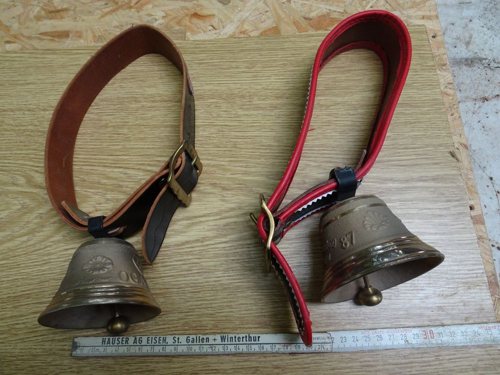 Glocken 2 Schafglöckli im Lot (Gebraucht) in Bichwil für CHF 88 – mit ...