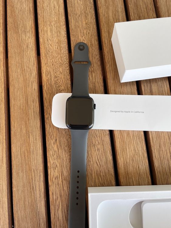 Apple Watch 7 Titan 45mm | Kaufen auf Ricardo