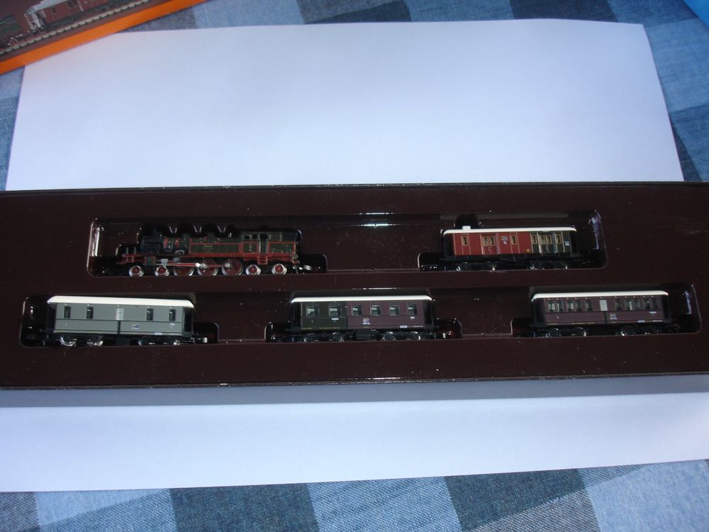 Märklin Z: 8119 Langenschwalbacher-Personenzug (Gebraucht) in Fontaines ...