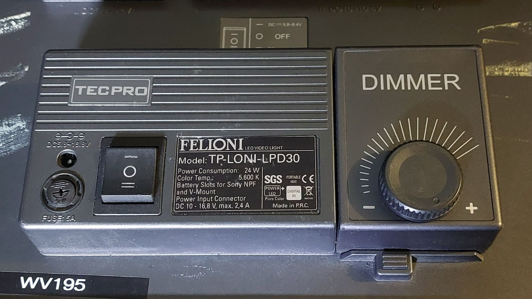 Dedolight Felloni LED Video Licht – LPD30, VMount, Dimmer (Gebraucht ...