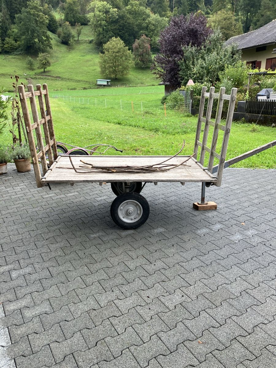 Holzwagen mit Gatter (Gebraucht) in Wila für CHF 50 – nur Abholung auf ...