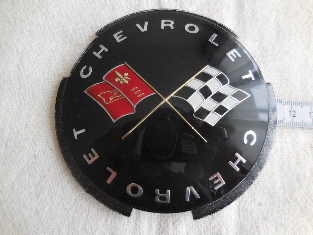 Chevrolet Corvette ancien emblème insigne logo noir (Gebraucht) in ...