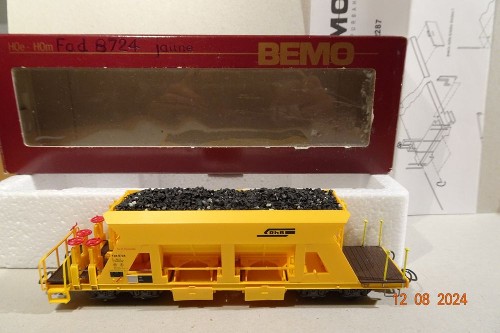 A vendre 1 wagon Bemo HOm RhB Fad 8724 jaune (Neu (gemäss Beschreibung ...