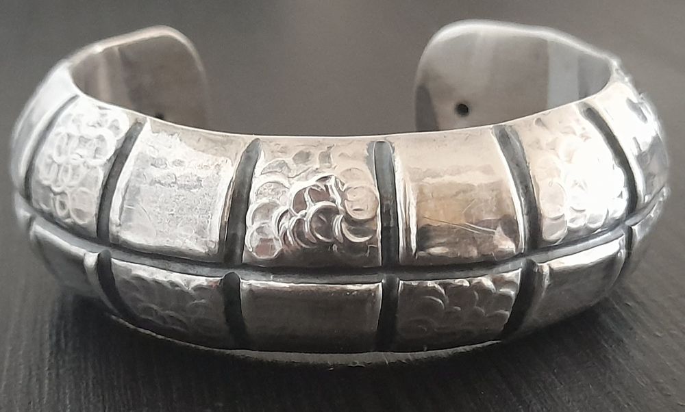 Bracelet ancien en argent 900 (Gebraucht) in Lausanne für CHF 49 – mit Lieferung auf Ricardo kaufen