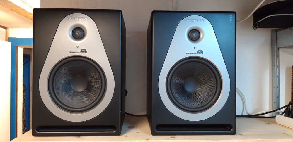 Samson Resolv A8 Active studio monitors, Paar | Kaufen auf Ricardo