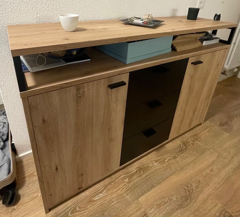Sideboard / Buffet, Holz und Metall, Top Zustand (Gebraucht) in ...