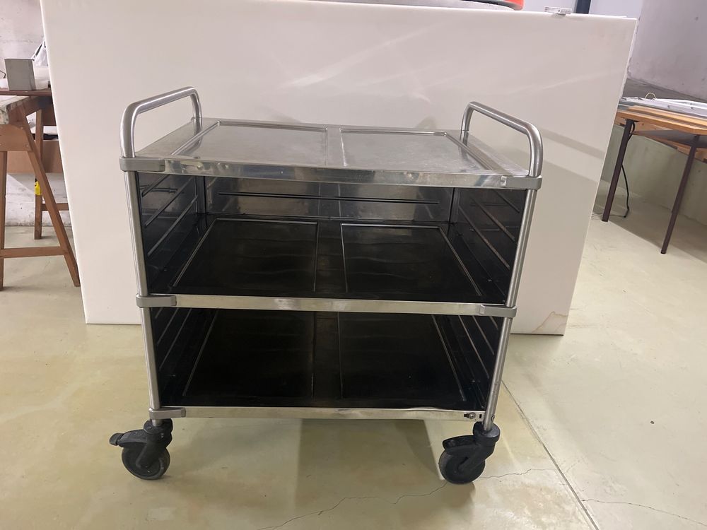 Abräumwagen 3 Lagig (Gebraucht) in Dittingen für CHF 239 – nur Abholung ...