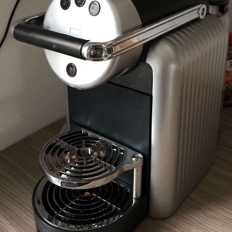 Zenius ZN100 Nespresso Pro | Kaufen auf Ricardo