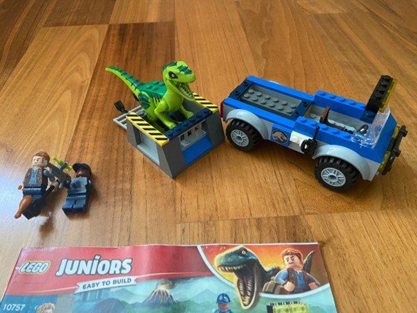 Lego 10757 Jurassic World Raptor Rescue Truck mit Anleitung (Gebraucht ...