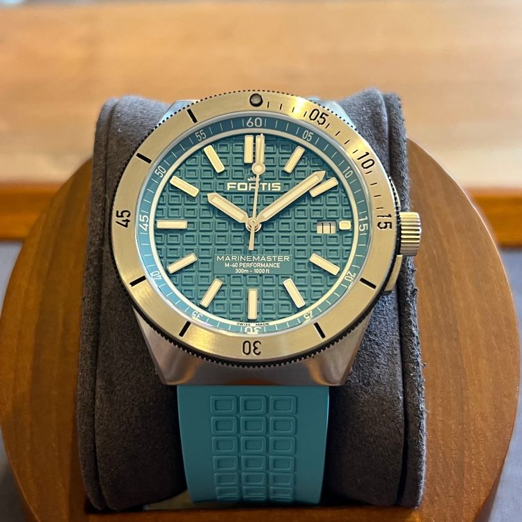 Fortis Marinemaster M-40 Blue Dial F812.0003 (Gebraucht) in Carouge GE ...