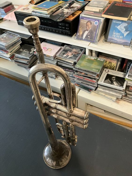 Trompette Holton, embouchure Vincent Bach (Gebraucht) in Genève für CHF ...