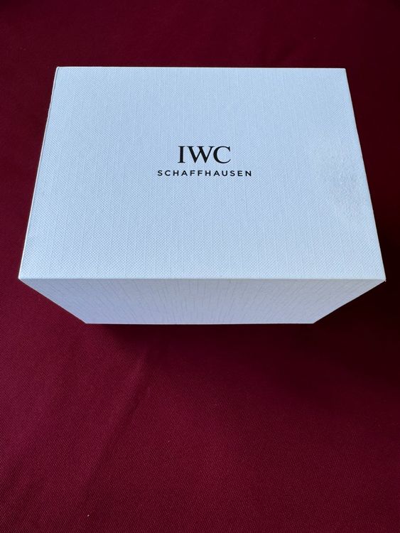 IWC Box mit Etui - Top Zustand (Neu (gemäss Beschreibung)) in Zürich ...